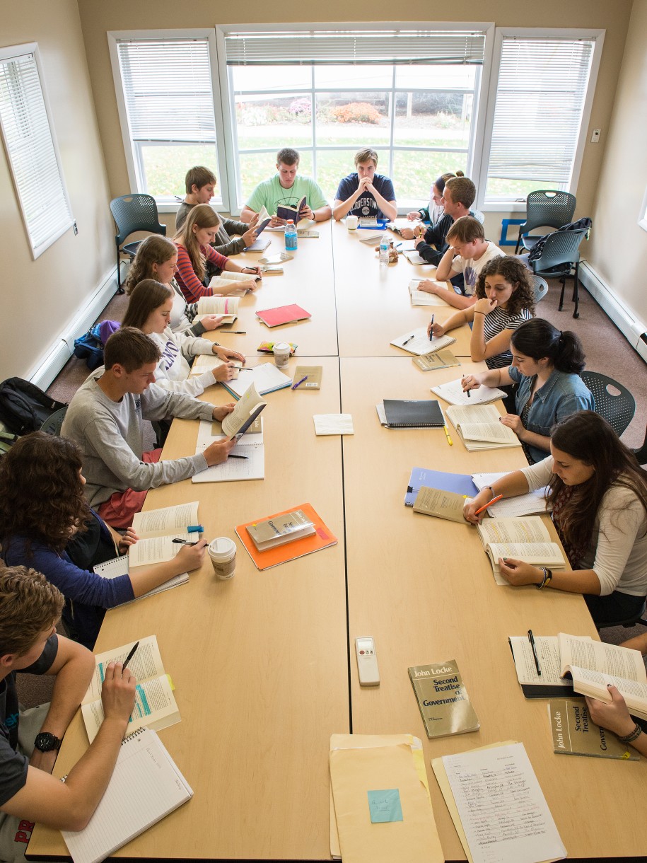 College Park Street | Kenyon College
