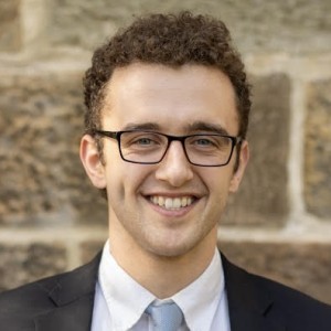 Community Advisor Program | Kenyon College