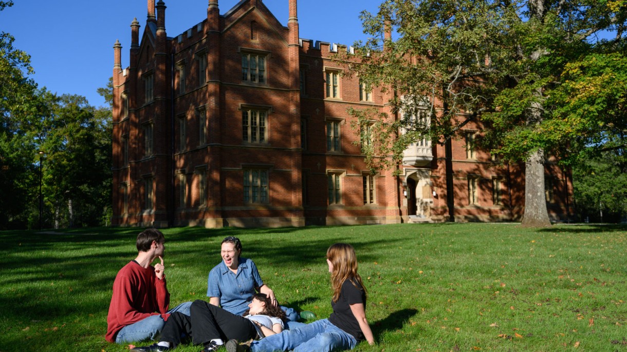 Bexley Suites | Kenyon College