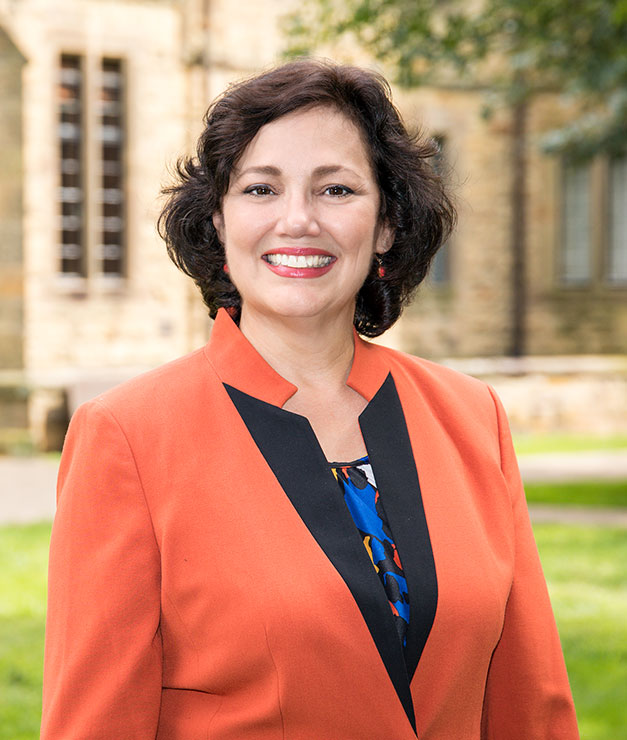 Clara Román-Odio | Kenyon College