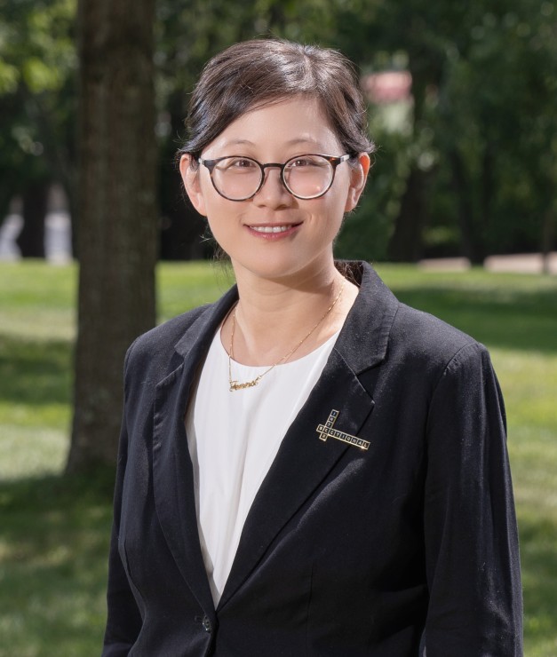 Lin Li | Kenyon College