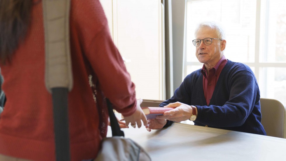 Daniel Mark Epstein Donates Collected Papers to Kenyon | Kenyon College